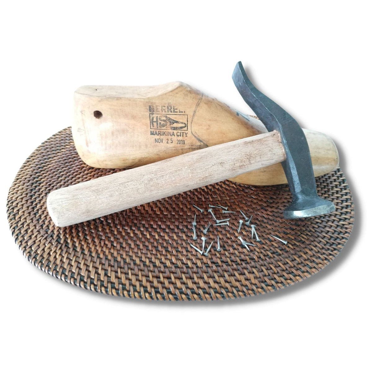 Shoemaking Tools – Risqué Manufacturing